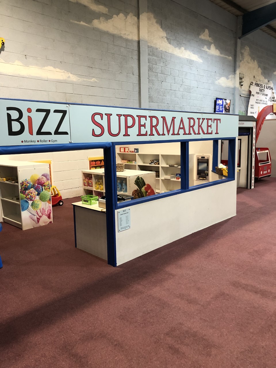 Monkey Bizz - Gallery